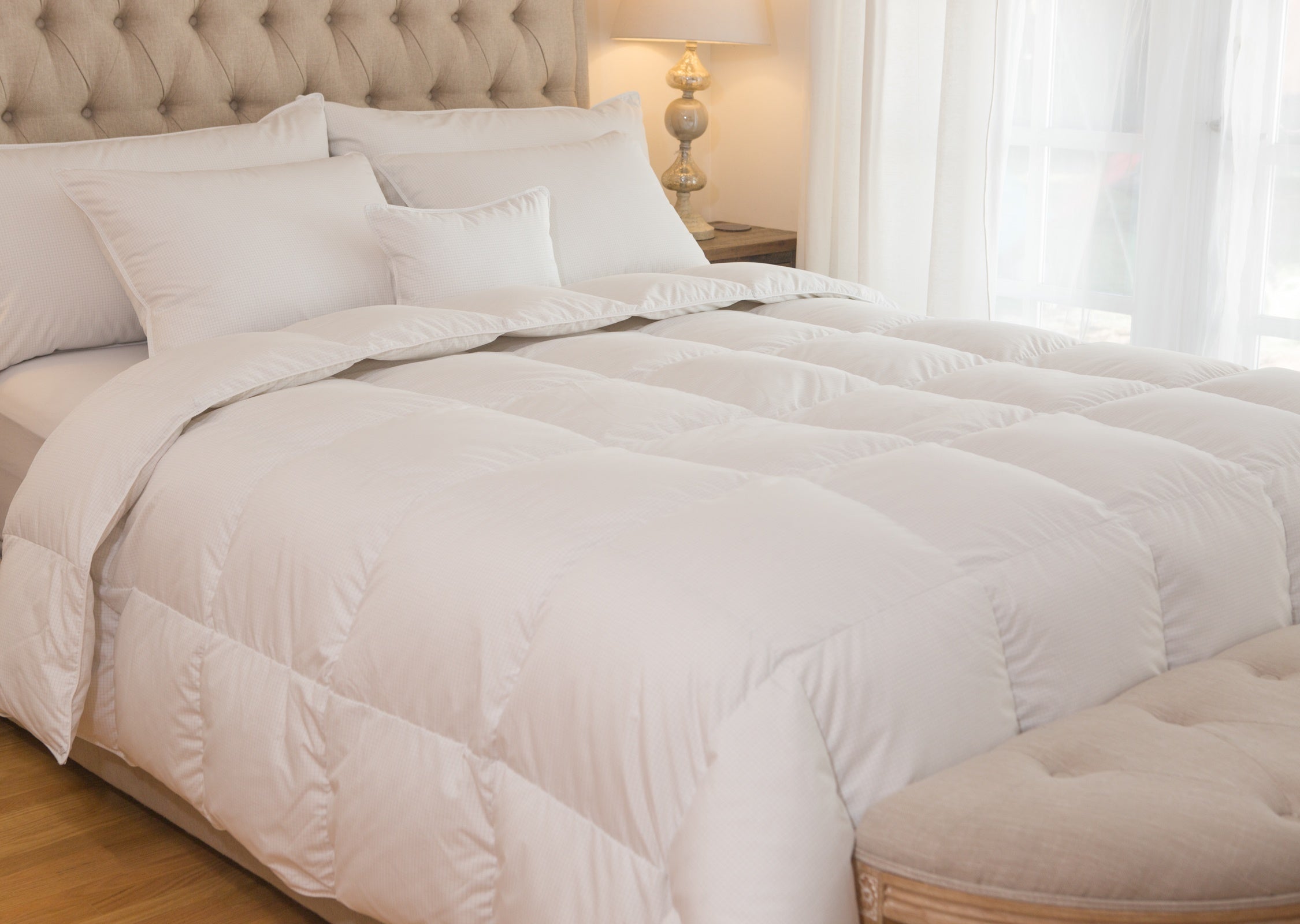 Huggable Winter Heavy Down Comforter – Cozy Down