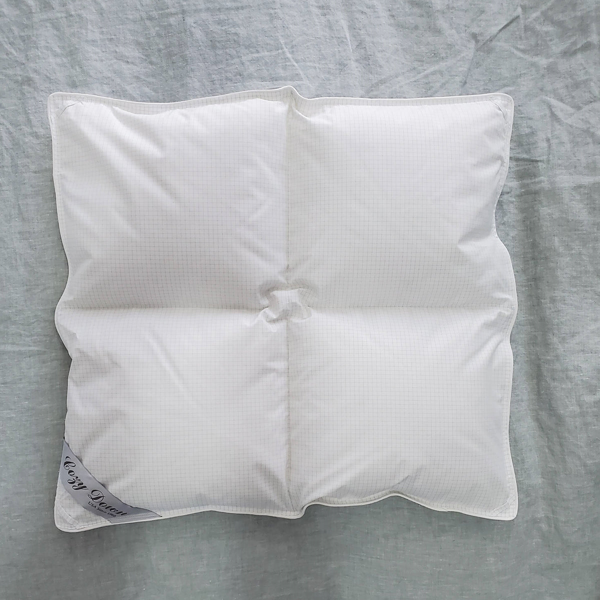 Comforter Sample – Cozy Down